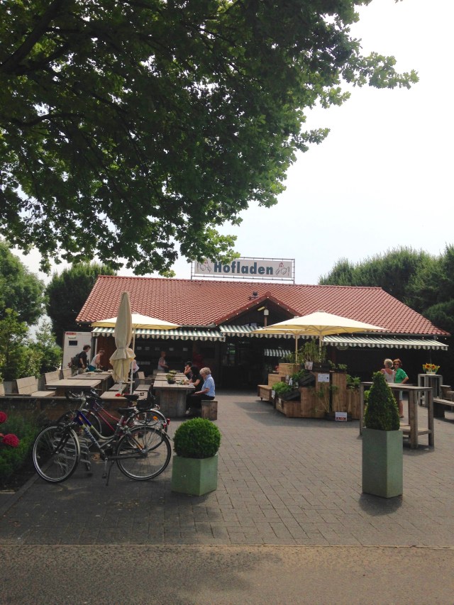 Ausflug, Kaffeepause und Bioeinkauf in einem – Gut Clarenhof in Frechen ...